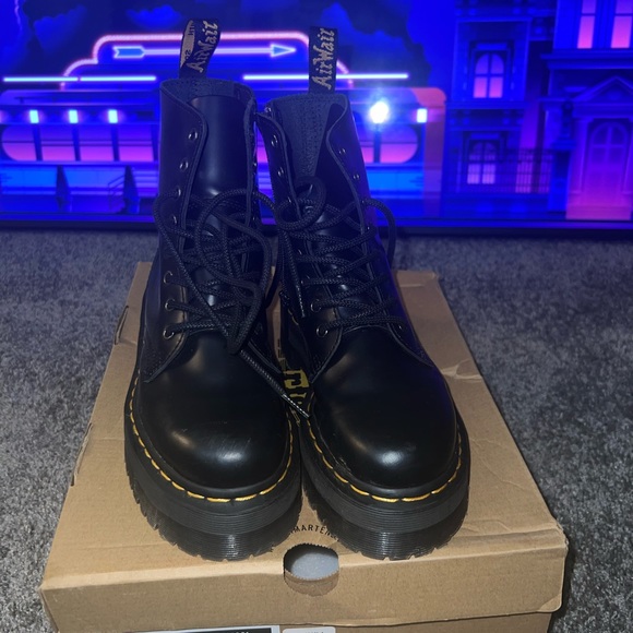 Dr. Martens | Shoes | Dr Matens Low Cut Platform Boots | Poshmark